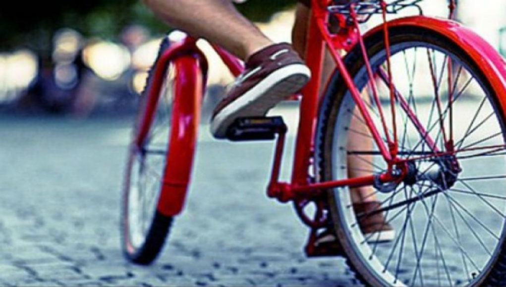 Δεν προσέχουν όλοι με τα ποδήλατα - ΕΦΗΜΕΡΙΔΑ ΘΑΡΡΟΣ