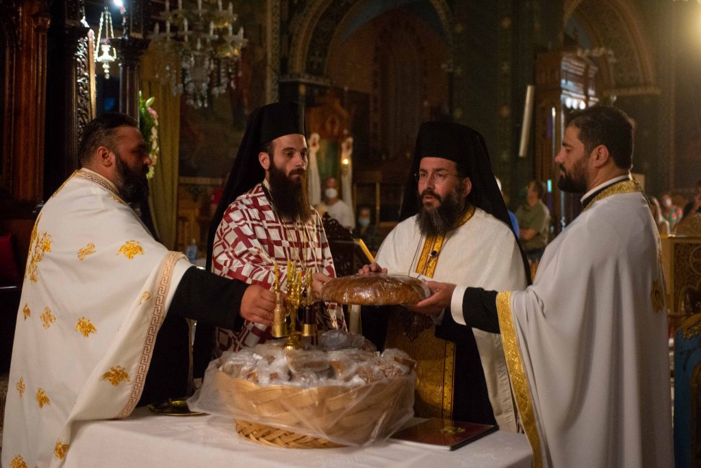 Με κατάνυξη η αγρυπνία για τον «Άγιο της Συγγνώμης» - ΕΦΗΜΕΡΙΔΑ ΘΑΡΡΟΣ