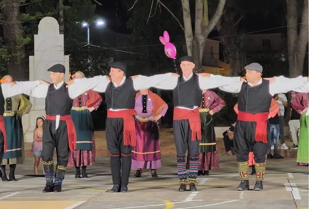 Παράδοση και πολιτισμός στο 2ο Φεστιβάλ Παραδοσιακών Χορών Φιλιατρών ...