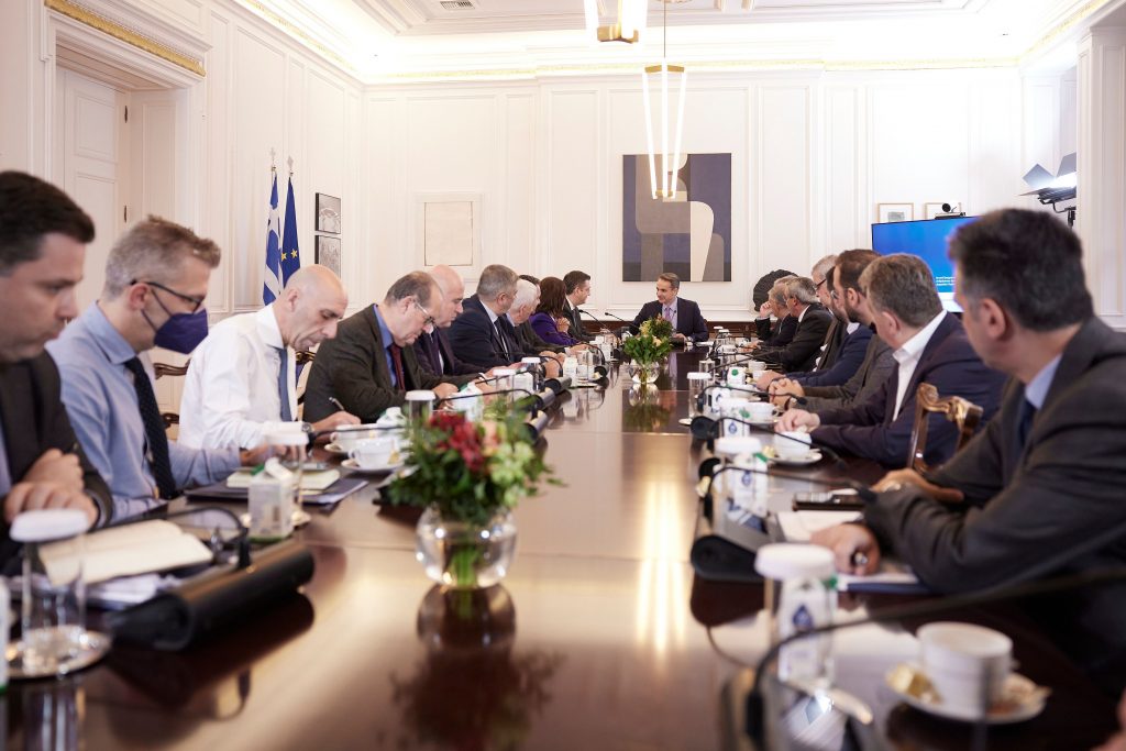 Μέγαρο Μαξίμου: Οι Περιφέρειες είναι αναπτυξιακός πυλώνας της ...