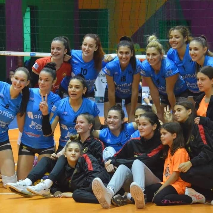 Με καθαρή νίκη πέρασε ο Απόλλων από την Κόρινθο - ΕΦΗΜΕΡΙΔΑ ΘΑΡΡΟΣ