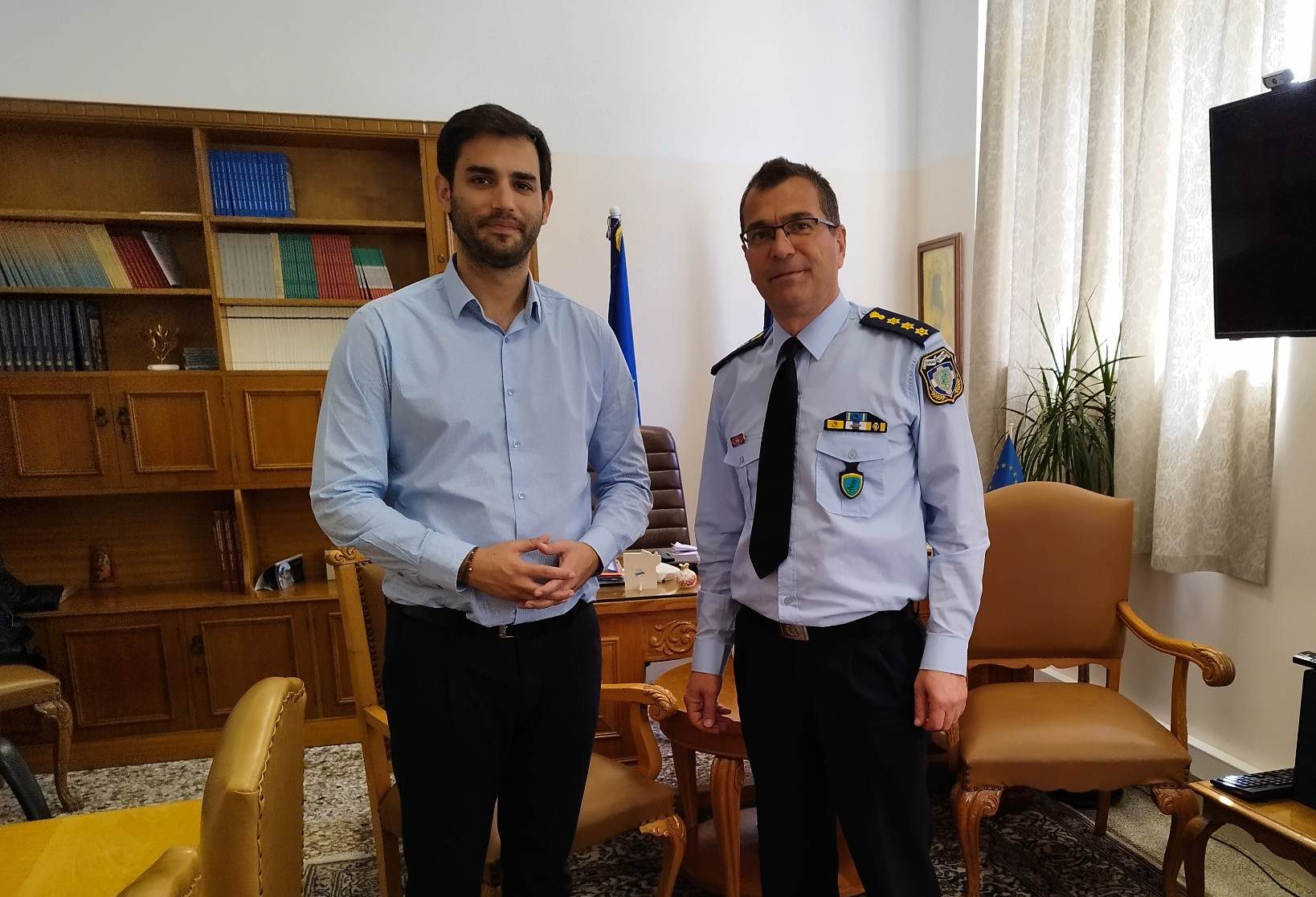 Συνάντηση αντιπεριφερειάρχη με νέο αστυνομικό διευθυντή - ΕΦΗΜΕΡΙΔΑ ΘΑΡΡΟΣ