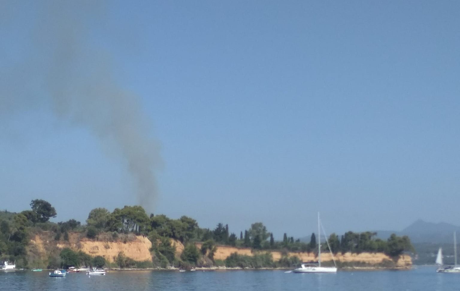 Φωτιά στο Χαρακοπιό: Η άμεση κινητοποίηση αποσόβησε τα χειρότερα ...