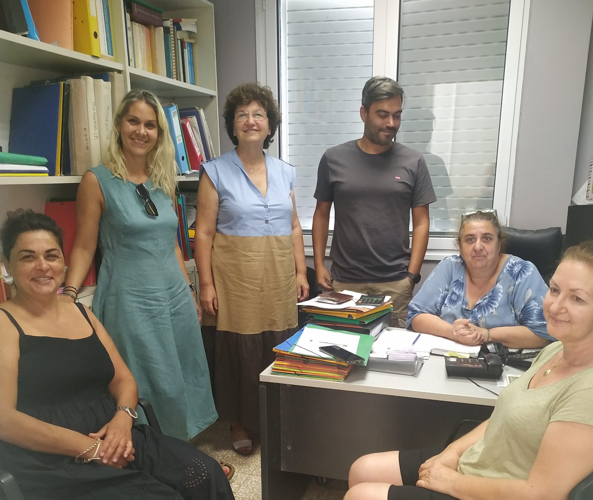 Λαϊκή Συσπείρωση: Στην Τεχνική Υπηρεσία του Δήμου Τριφυλίας η Κατερίνα ...