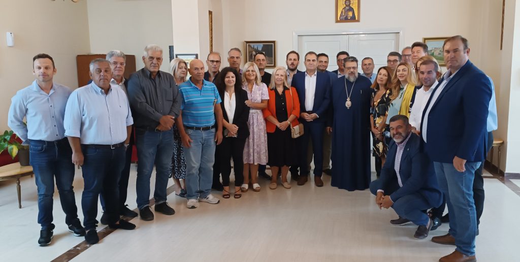 Στο μητροπολίτη Μεσσηνίας ο δήμαρχος Καλαμάτας - ΕΦΗΜΕΡΙΔΑ ΘΑΡΡΟΣ