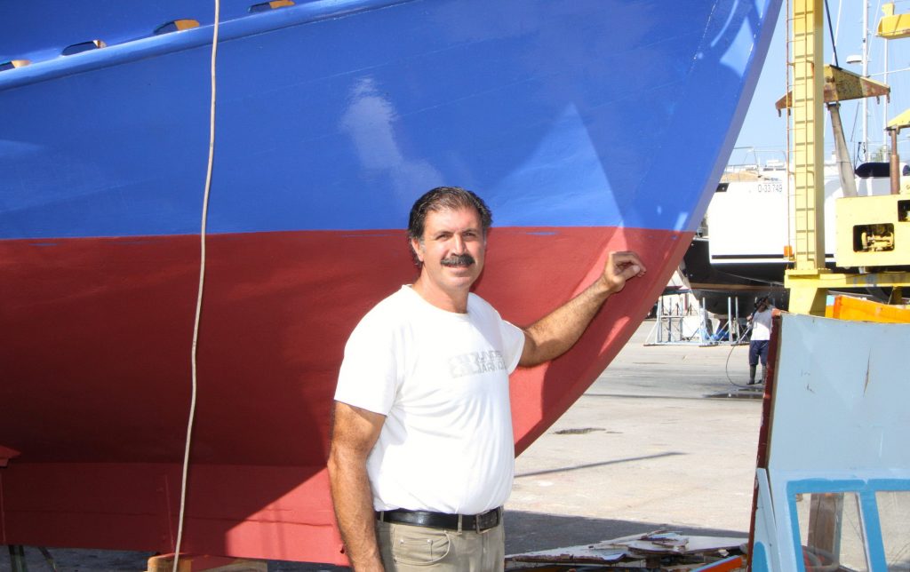 Ο τελευταίος ξυλοναυπηγός της Μεσσηνίας μιλά στο «Θ» για τον κλάδο του ...
