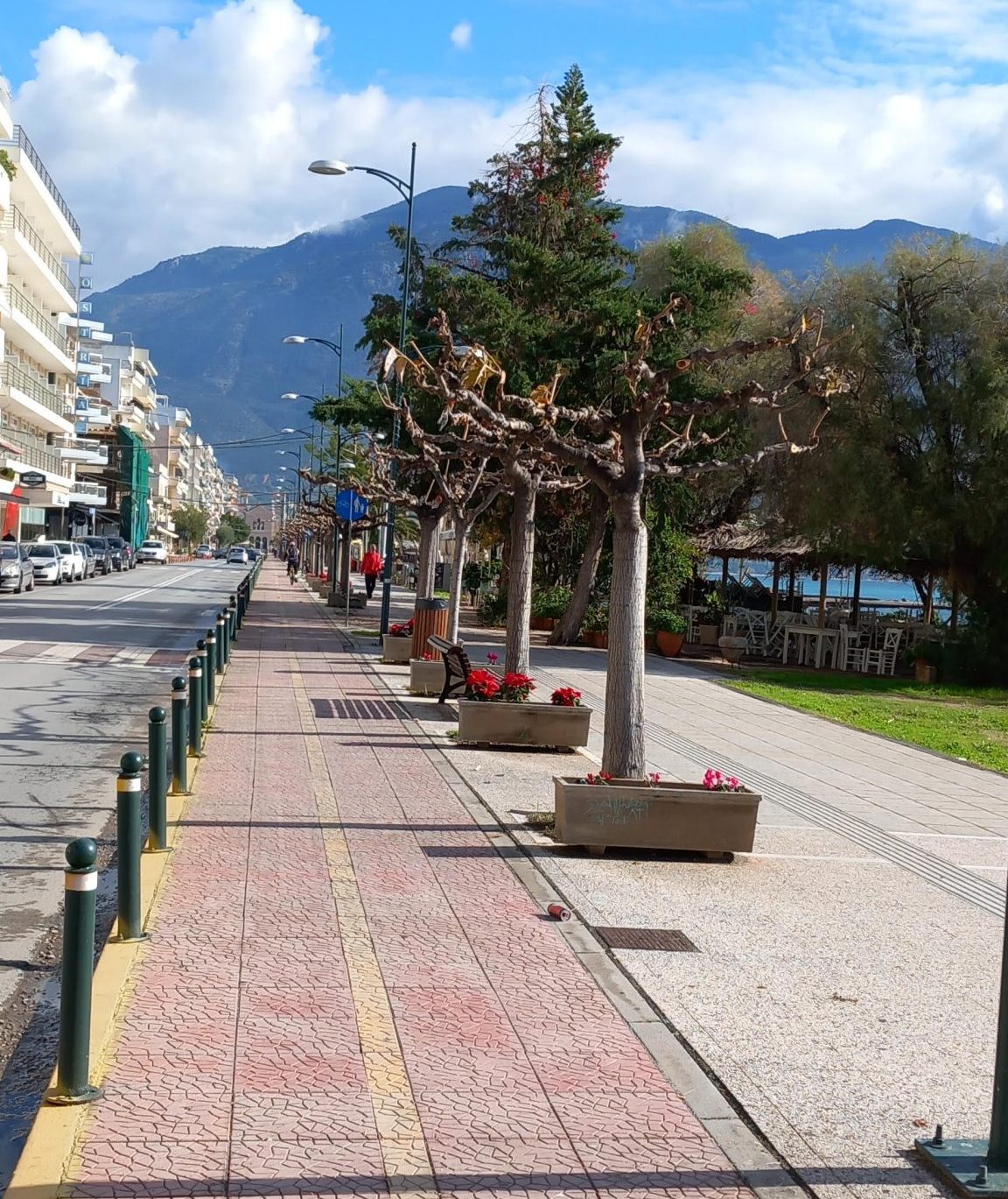 Χωρίς κορδέλες φέτος η παραλία - ΕΦΗΜΕΡΙΔΑ ΘΑΡΡΟΣ