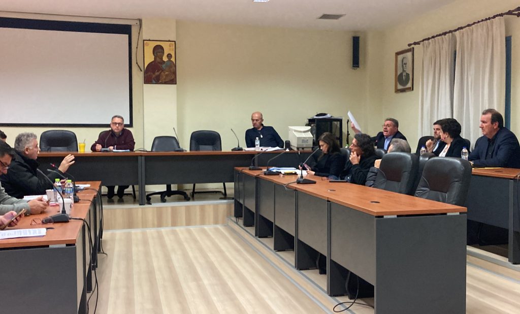 Δήμος Τριφυλίας: Χρέος 323.183,18 ευρώ για διαχείριση απορριμμάτων ...