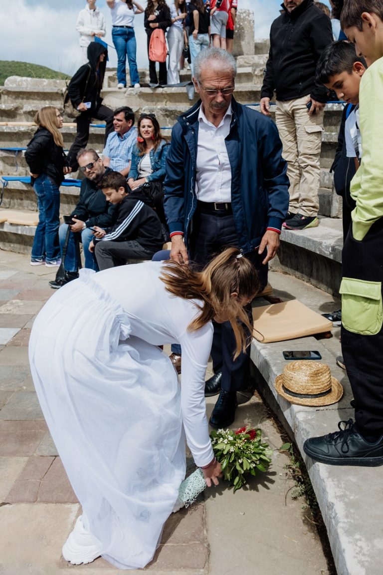 11ο Διεθνές Νεανικό Φεστιβάλ Αρχαίου Δράματος: Με τις «Νεφέλες» έπεσε ...