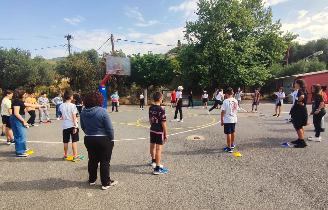 Διεθνής παιδαγωγική συνάντηση στα 13ο και 17ο Δημοτικά Σχολεία ...