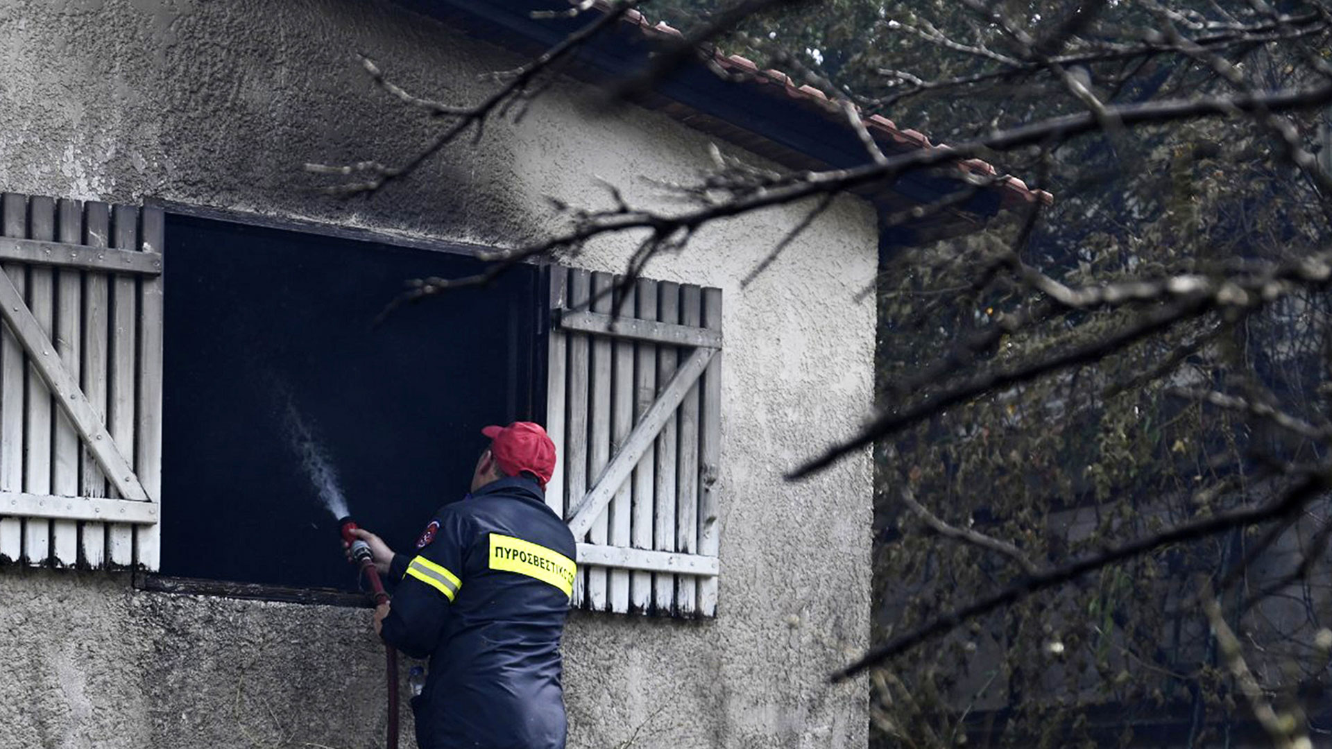 Πυροπροστασία: Πίσω ολοταχώς για τα νέα μέτρα- Ποιες υποχρεώσεις έχουν ...