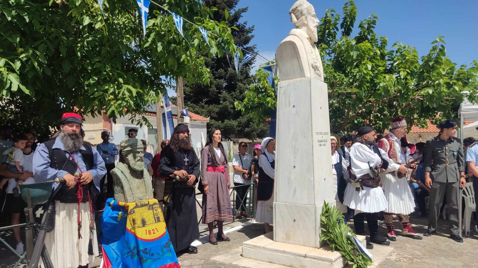 Τίμησαν στην Πολιανή τη μνήμη των ηρώων Παπαφλέσσα και Αναγνωσταρά ...