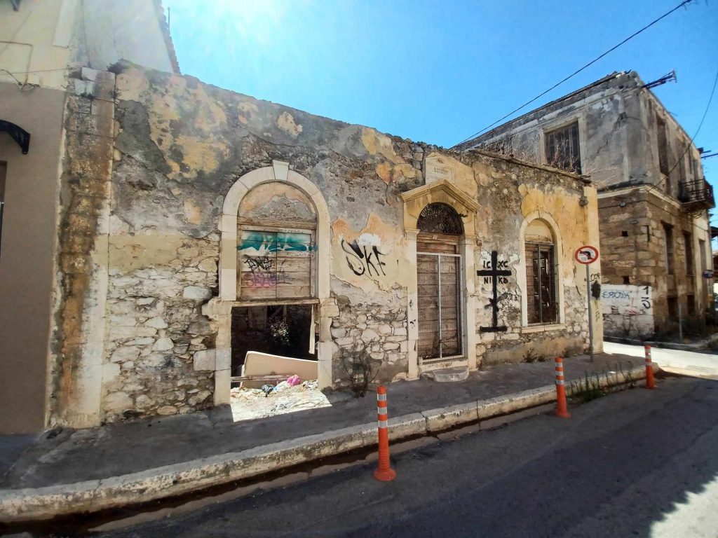 Μεγαλώνει η χωματερή στο κέντρο της Καλαμάτας - ΕΦΗΜΕΡΙΔΑ ΘΑΡΡΟΣ