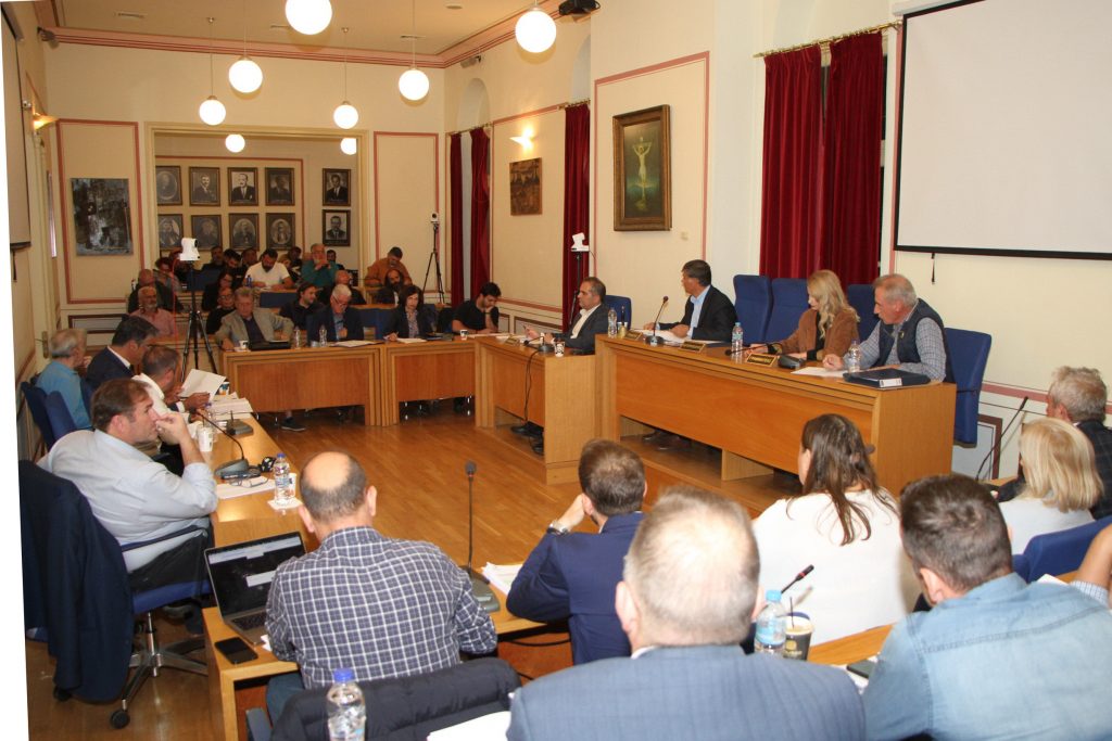 Δημοτικό Συμβούλιο Καλαμάτας: Ένα δελτίο Τύπου, μία παραδοχή κι ένα ...