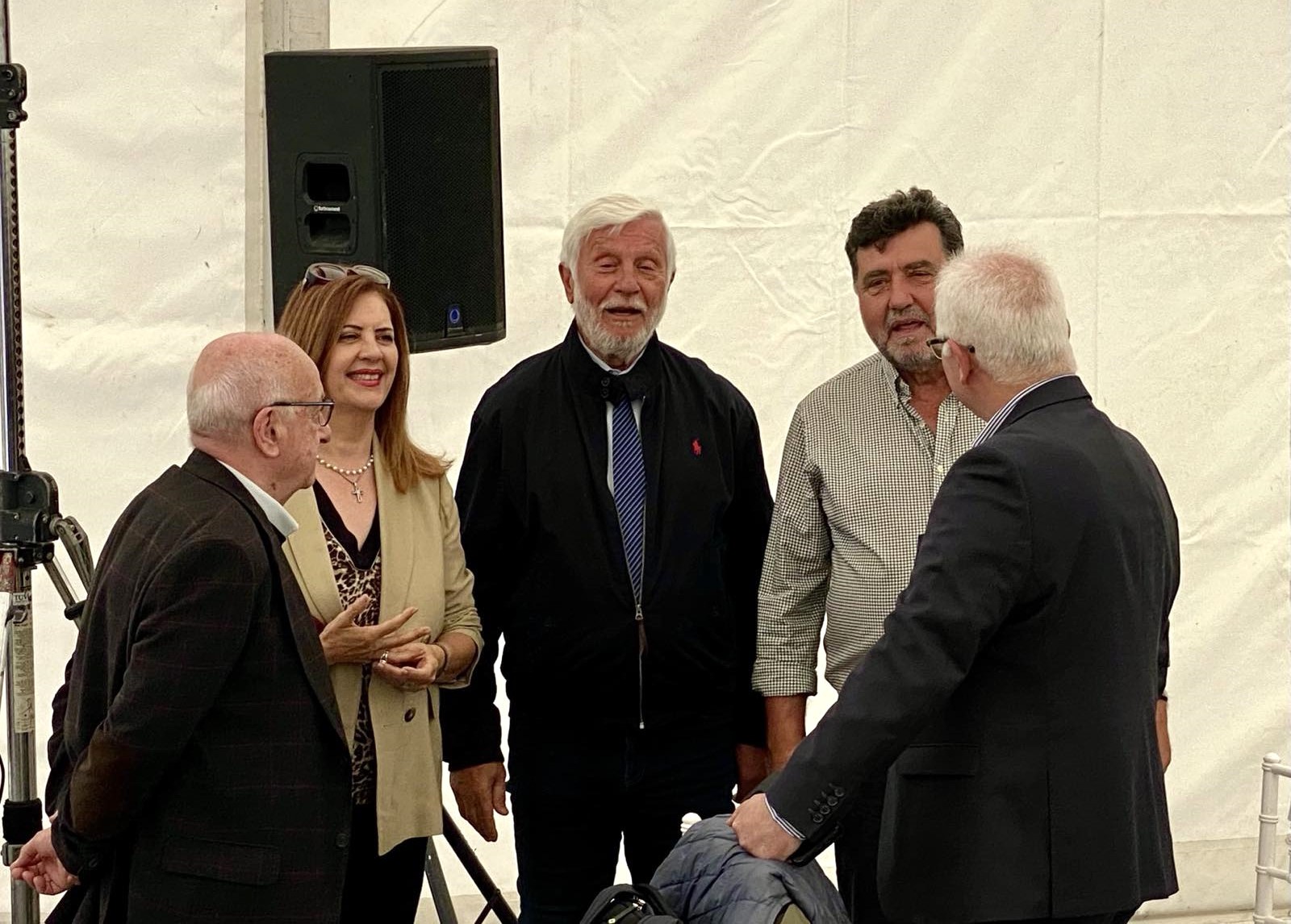 Παρών ο «στρατηγός» του Σημίτη - ΕΦΗΜΕΡΙΔΑ ΘΑΡΡΟΣ